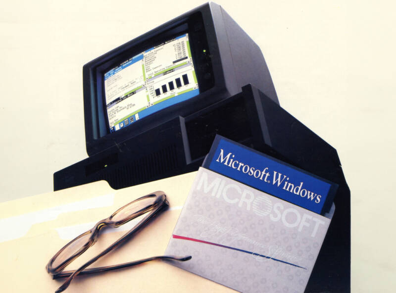 publicidade do primeiro microsoft windows